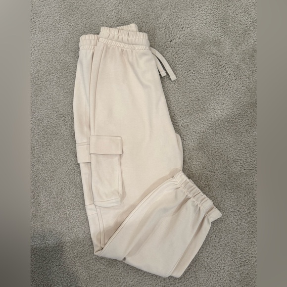 Zara | Pants & Jumpsuits | Zara Cream Track Pants | Poshmark